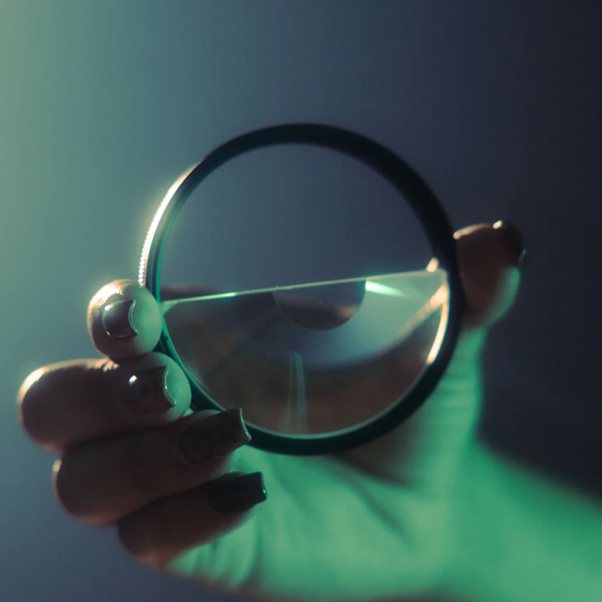 Prism Lens Fx Split Halo FX Filter / 77mm | Future Forward